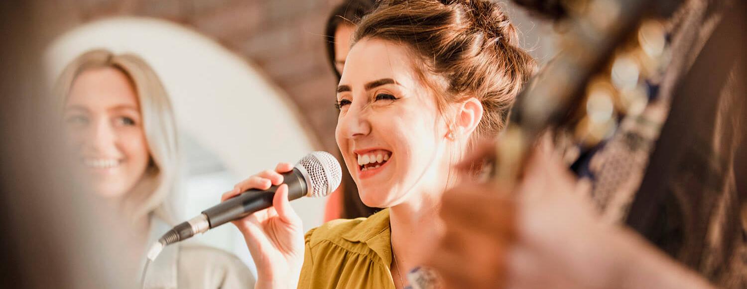 Soprano, contralto, tenor… Descubra qual o seu tipo de voz - Blog Saúde